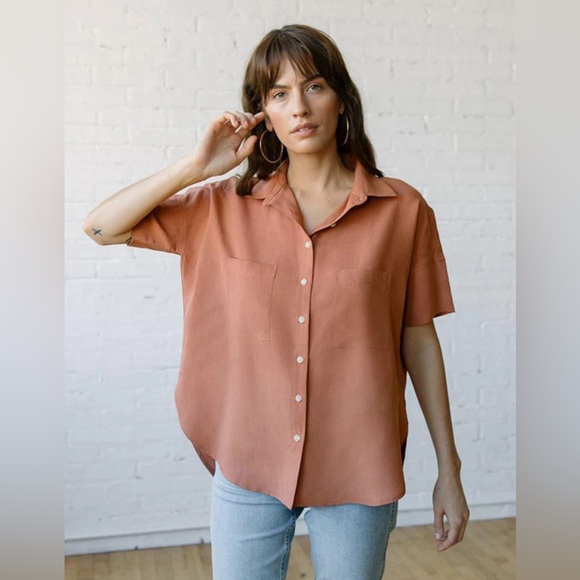 Tradlands | Tops | Tradlands Box Top In Cameo Button Down Short Sleeve Linen Blend Top S | Poshmark